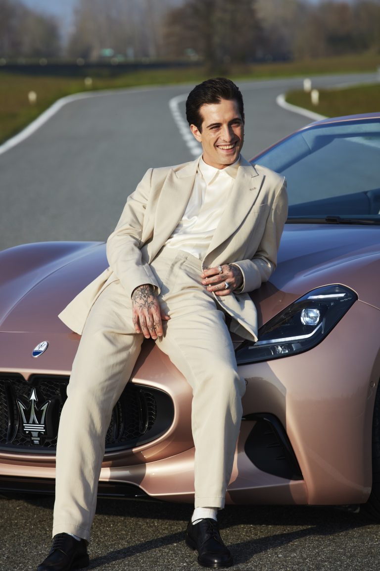 Maserati racconta la nuova energia nella campagna adv con protagonista ...